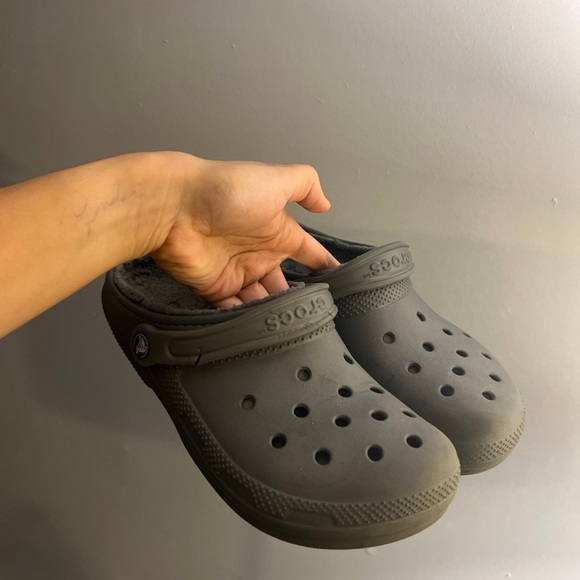 CROCS | Shoes | Classic Lined Fuzzy Crocs | Poshmark